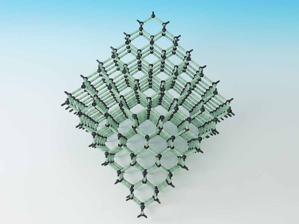 E8R04272 - Diamond Model by Cochranes of Oxford | Findel International