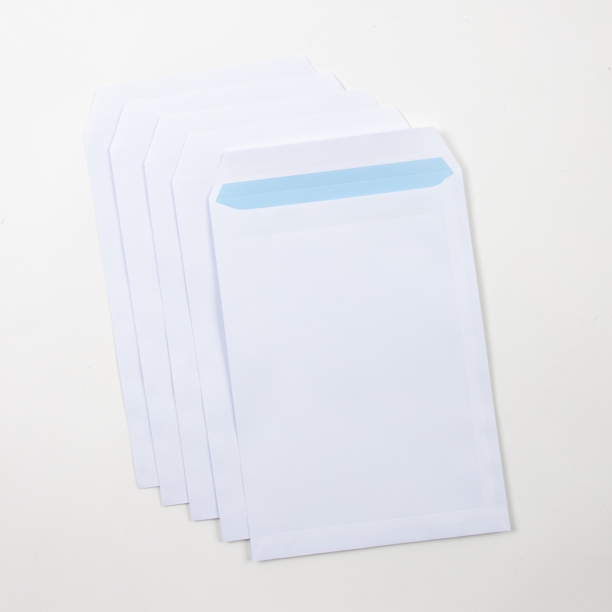 Classmates C4 White Self Seal Pocket Envelopes - Box of 250 | HC378566 ...