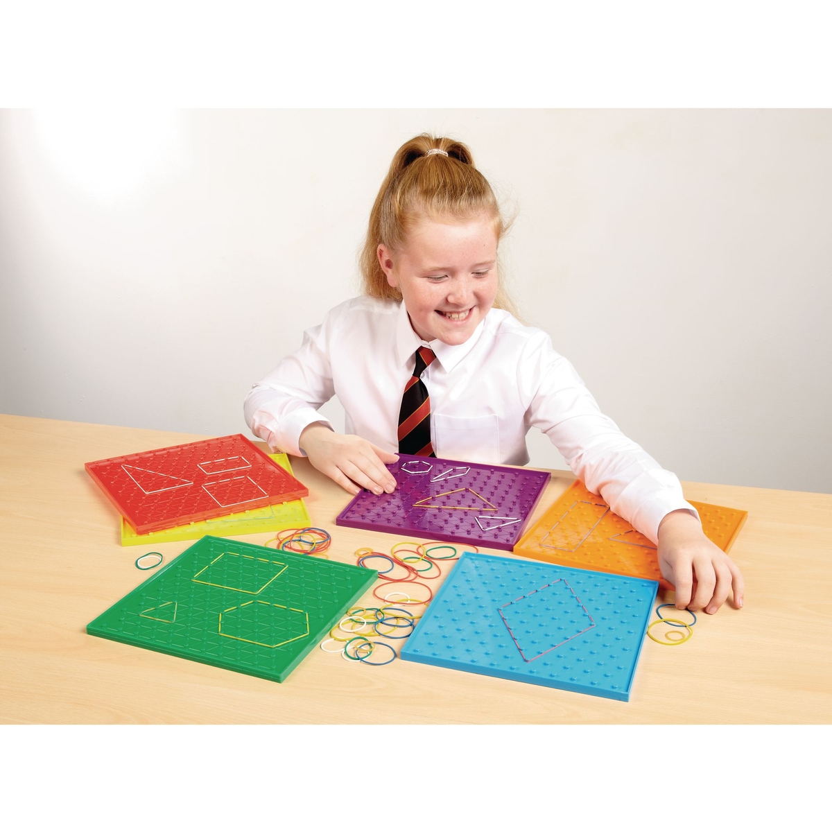 edx education Double-Sided Geoboards - Pack of 6 | HC424404 | Findel ...