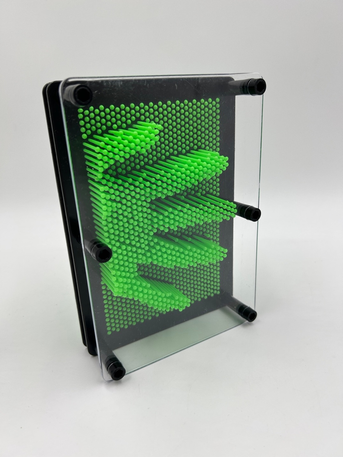 LDA Pin Art Frame | HC1840086 | Findel International