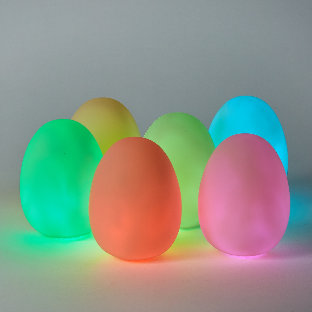 LDA Colour Changing Light-Up Eggs - Pack of 6 | HC1840260 | Findel ...