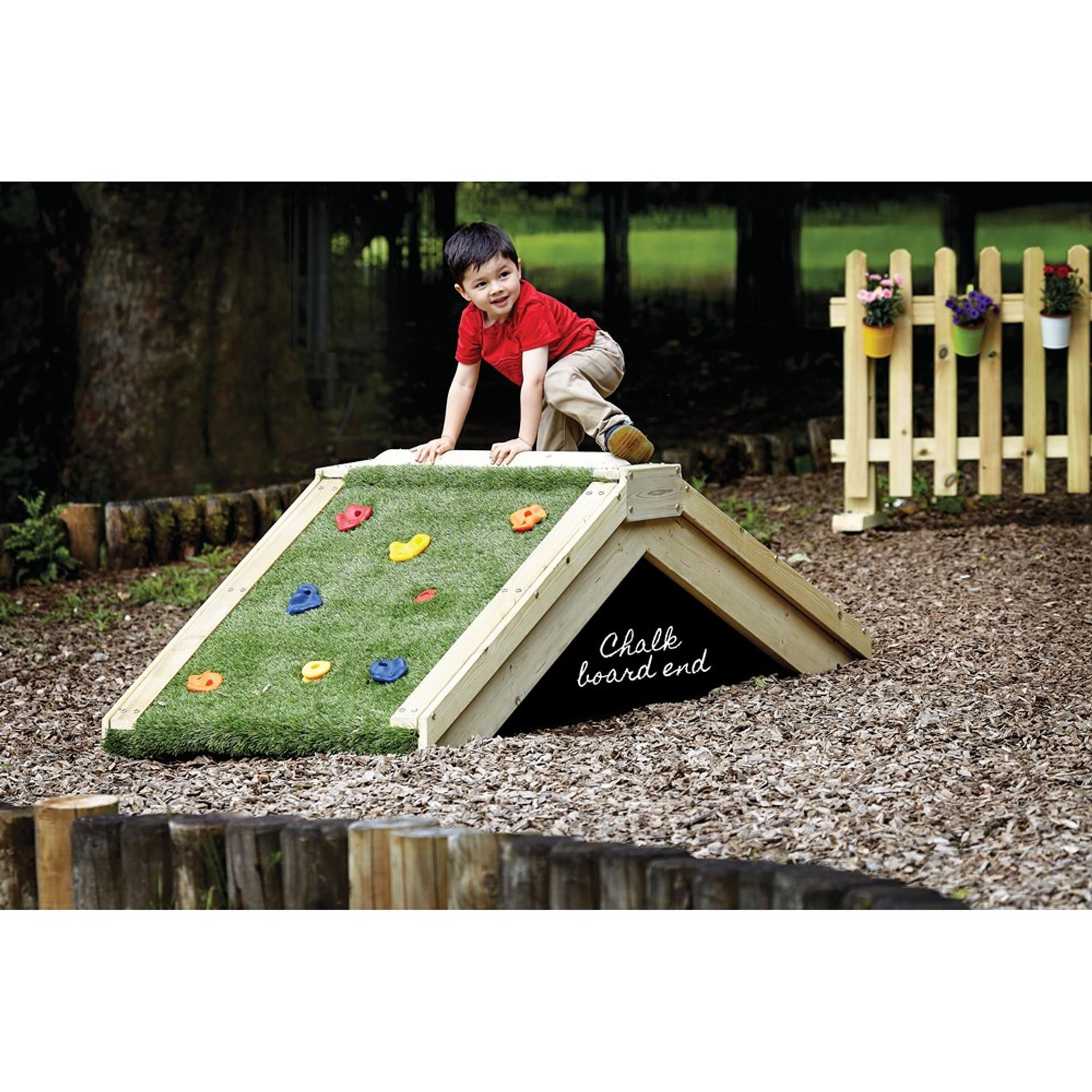 Climbing Frames & Outdoor Climbing Sets For EYFS | Davies Sports