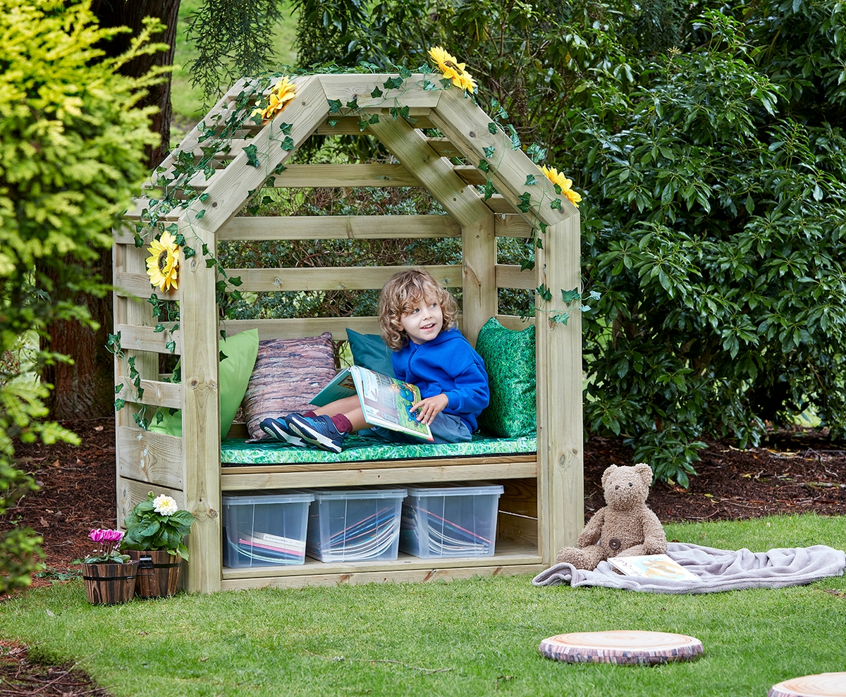 Millhouse Outdoor Reading Nook | HP00056120 | Hope