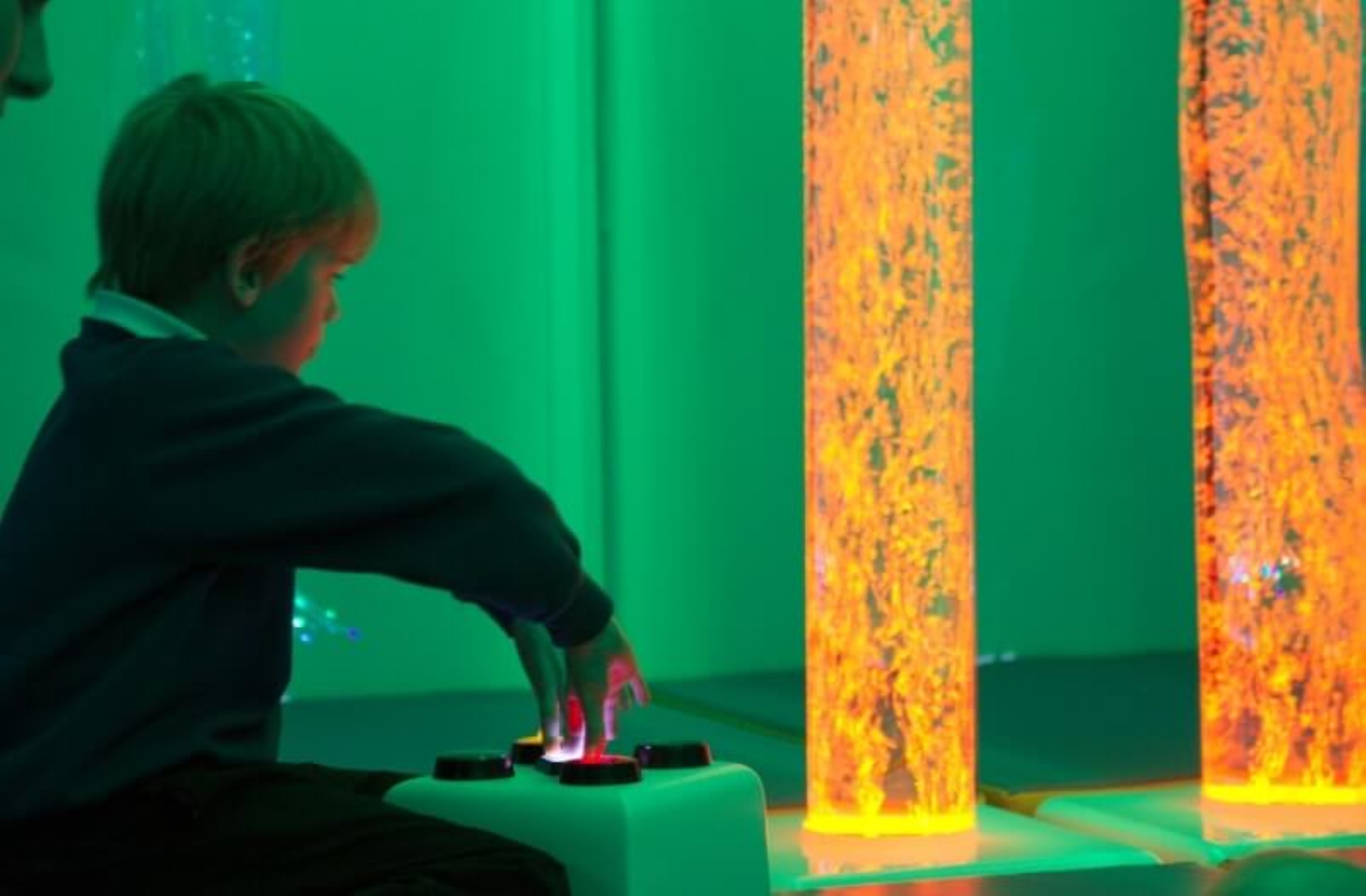 CP00059642 - Apollo Creative Interactive Bubble Tube With Remote & Wall ...