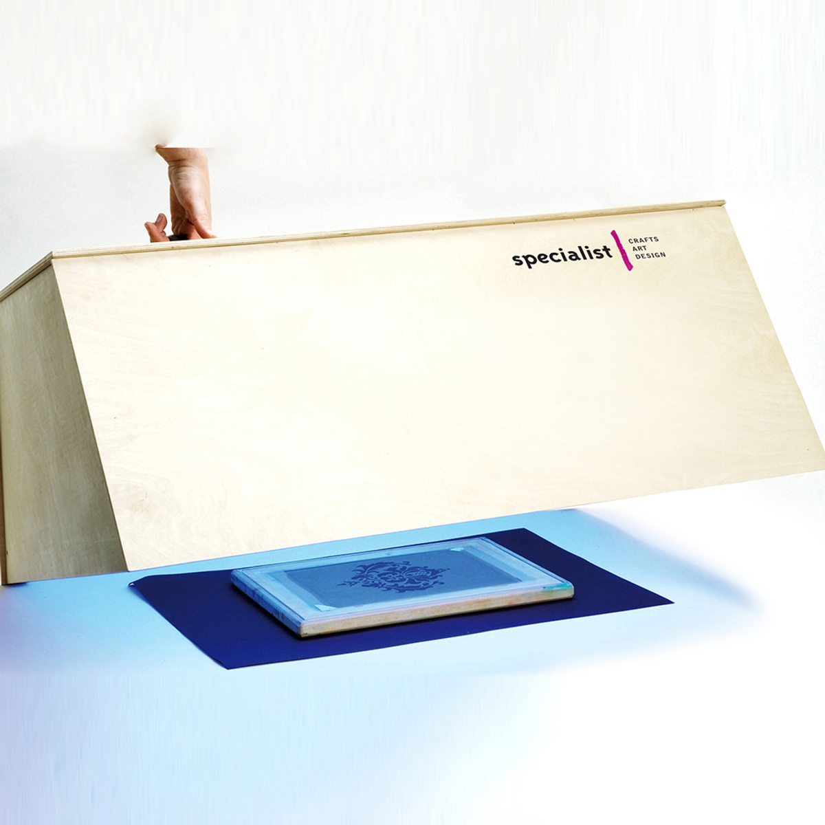 Portable Exposure Unit Including Bulb | P074C | Findel Dryad